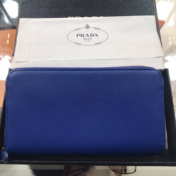 Prada | Bags | Prada Bow Wallet In Saffiano Leather | Poshmark